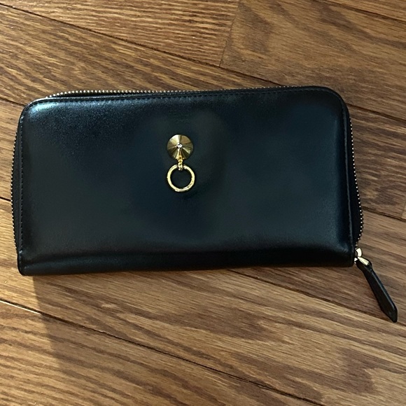 Fendi | Bags | Euc Fendi By The Way Black Leather Long Zip Wallet Full ...